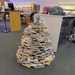 VAN NUYS BRANCH LIBRARY - 23 Photos & 25 Reviews - 6250 Sylmar Ave, Van ...