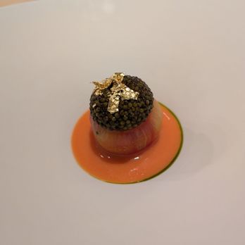 LSL - Updated October 2025 - 52 Photos - 2066 Avenue Road, Toronto ...