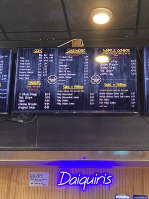 MR WINGS - Updated May 2025 - 17 Photos & 45 Reviews - 1708 W Fairfield ...