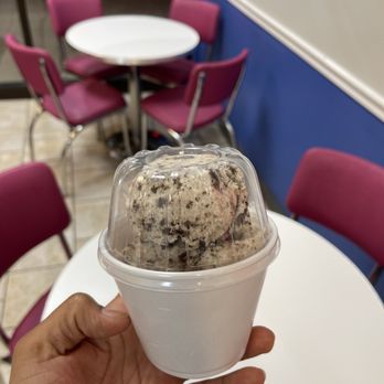 SHIVERS ICE CREAM - Updated December 2025 - 17 Photos & 44 Reviews ...