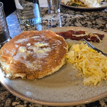 BRAND 44 N TAVERN - Updated December 2024 - 118 Photos & 89 Reviews ...