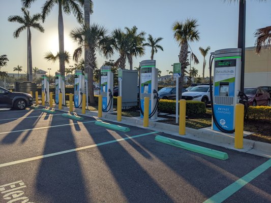 FPL EVOLUTION - Updated October 2025 - 7977 Dani Dr, Fort Myers ...