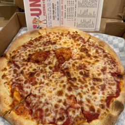 UNI PIZZERIA & GRILL - Updated November 2024 - 56 Photos & 52 Reviews ...