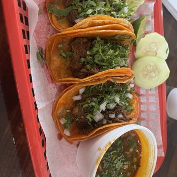 GIL TACOS - Updated October 2025 - 210 Photos & 203 Reviews - 1665 S ...