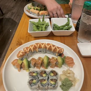 MOMO SUSHI - Updated January 2025 - 254 Photos & 332 Reviews - 17 ...