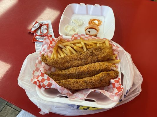 HUNCHO’S FRIED CHICKEN & BURGERS - Updated October 2025 - 101 Photos ...