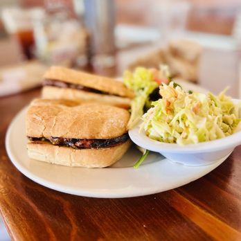 TICKLE TREE CAFE - Updated April 2025 - 918 Photos & 975 Reviews - 2853 ...