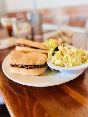 TICKLE TREE CAFE - Updated October 2025 - 944 Photos & 996 Reviews ...