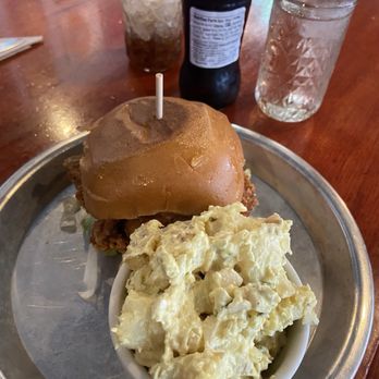 BEASLEY’S CHICKEN & HONEY - Updated July 2024 - 1970 Photos & 2121 ...