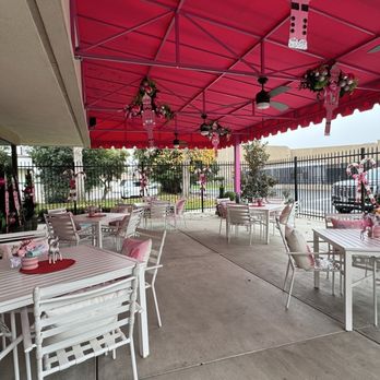 SWEET SURRENDER BAKERY - Updated December 2025 - 584 Photos & 499 ...