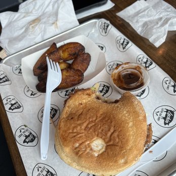 LECHÓN LATIN BBQ & BAR - Updated March 2025 - 203 Photos & 153 Reviews ...