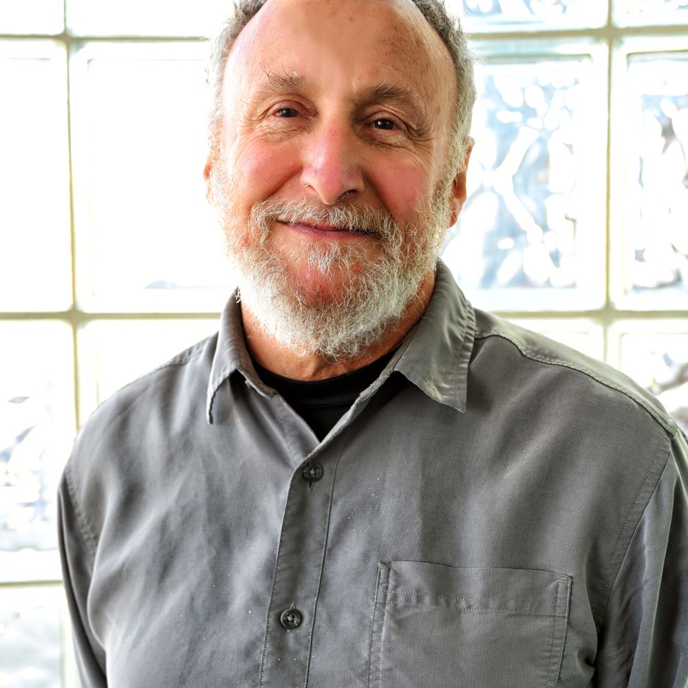 Peter Suess's Instagram, Twitter & Facebook on IDCrawl