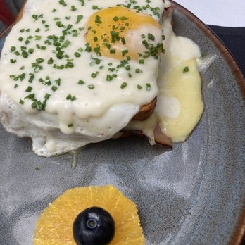 APÉRO - Updated December 2025 - 331 Photos & 136 Reviews - 2622 P St NW ...