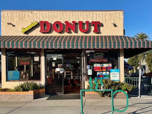 SUNRISE DONUTS - Updated July 2025 - 107 Photos & 116 Reviews - 1639 E ...
