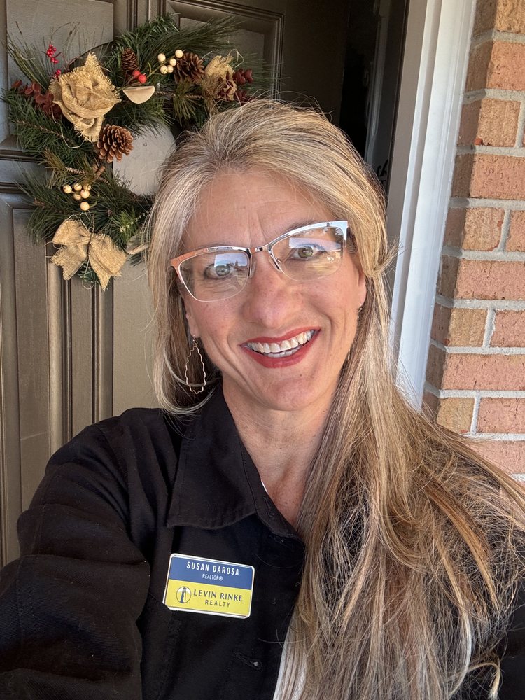 SUSAN DAROSA - LEVIN RINKE REALTY - Updated June 2025 - 220 W Garden St ...