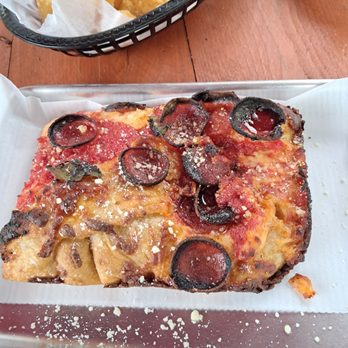 HARTFORD PIZZA GARDEN - Updated August 2024 - 15 Photos & 15 Reviews ...