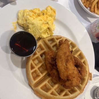 KINGSIDE DINER - LAMBERT AIRPORT - 10 Photos & 23 Reviews - 10701 ...