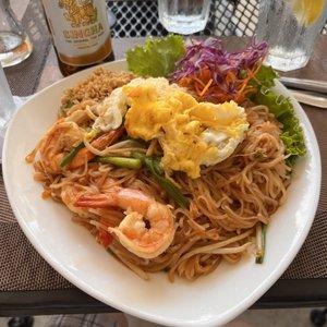 YINDEE THAI RESTAURANT - 172 Photos & 144 Reviews - 8412 Old Keene Mill ...