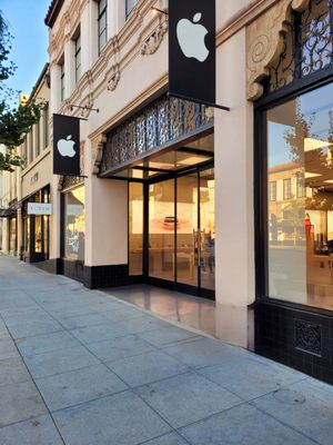 APPLE PASADENA - Updated December 2025 - 284 Photos & 1244 Reviews - 54 ...