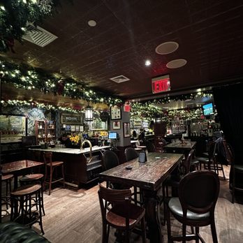 THE LONG ROOM - Updated October 2025 - 312 Photos & 386 Reviews - 120 ...