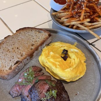 TWO HANDS - Updated April 2025 - 984 Photos & 486 Reviews - 1011 South ...