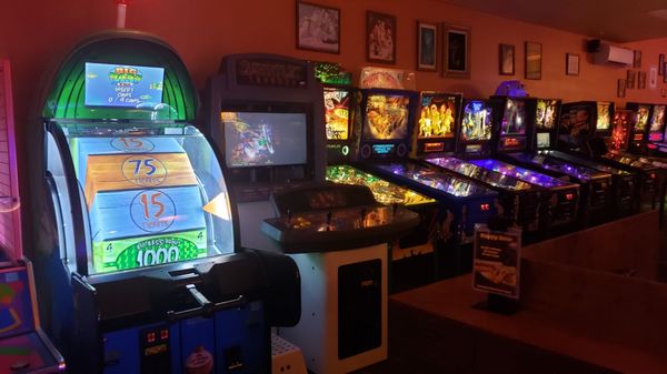 RUCKUS ROOM ARCADE AND FUN CENTER - 26 Photos & 20 Reviews - 1423 ...