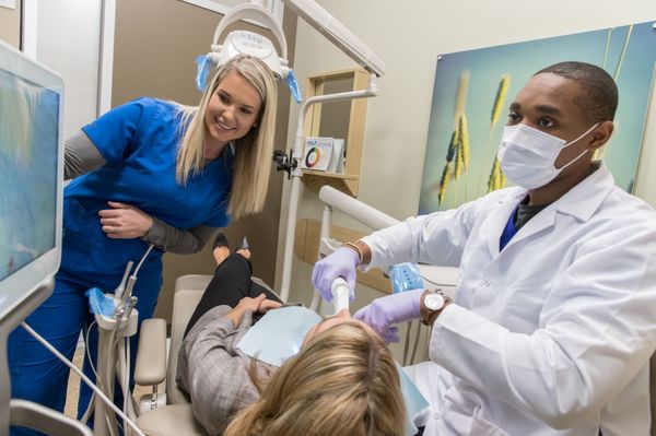 Oral Surgeon Glendale Az