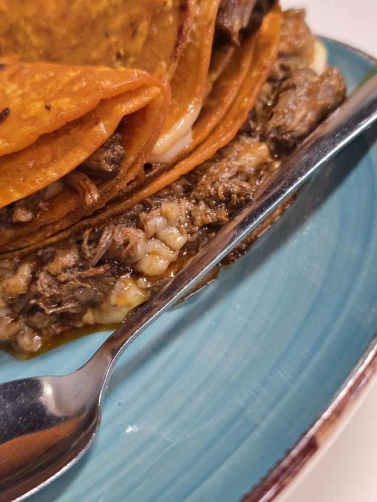 LA BONITA - Updated December 2025 - 46 Photos - 4915 Commercial Ave ...