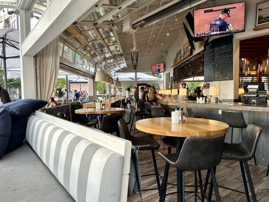 THE LAKEHOUSE - Updated December 2025 - 366 Photos & 346 Reviews - 1146 ...