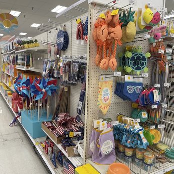 TARGET - Updated May 2025 - 377 Photos & 217 Reviews - 20200 Bloomfield ...