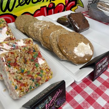 BOGIE’S HOAGIES - Updated June 2025 - 165 Photos & 317 Reviews - 421 ...