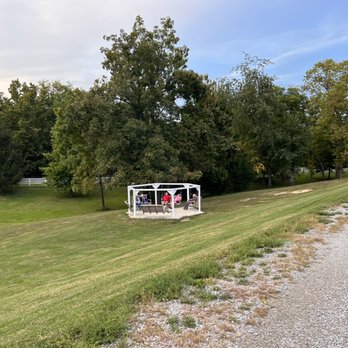 WHISPERING HILLS RV PARK - Updated July 2025 - 66 Photos & 53 Reviews ...