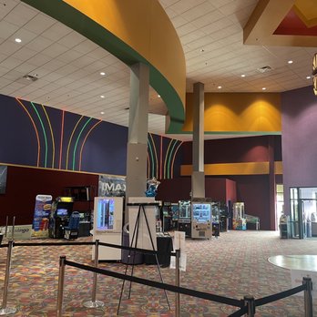 MARCUS ROCHESTER CINEMA - Updated January 2026 - 50 Photos & 51 Reviews ...