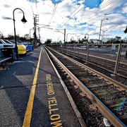 NEW JERSEY TRANSIT LITTLE SILVER TRAIN STATION - 31 Photos - Public ...