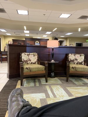 FFB BANK - Updated December 2025 - 10 Photos & 19 Reviews - 7690 N Palm ...