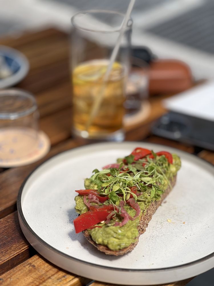 TWO HANDS - Updated December 2025 - 708 Photos & 433 Reviews - 251 ...