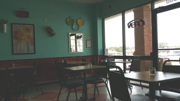 DECKERS EXPRESS - Updated October 2025 - 16 Photos & 39 Reviews - 560 ...