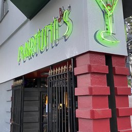 MARTUNI’S - Updated July 2025 - 333 Photos & 957 Reviews - 4 Valencia ...