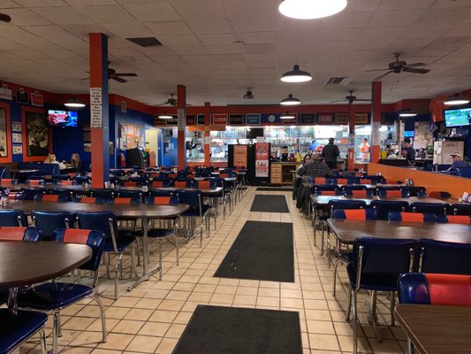 VARSITY PIZZA - 107 Photos & 116 Reviews - 802 S Crouse Ave, Syracuse ...