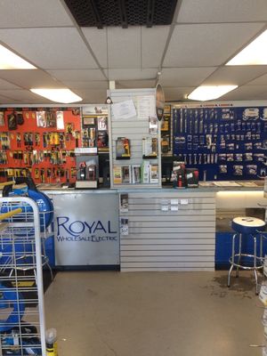 ROYAL WHOLESALE ELECTRIC - Updated August 2025 - 420 Kennedy Dr ...