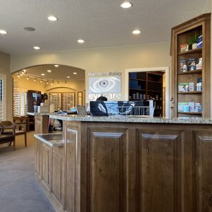 SAINT GEORGE EYE CENTER - Updated December 2025 - 14 Photos & 14 ...