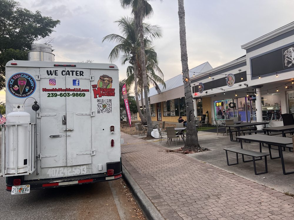 THE MUNCHIE MACHINE - Updated September 2025 - 1017A Cape Coral Pkwy E, Cape Coral, Florida ...