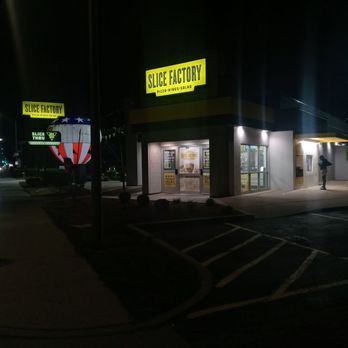 SLICE FACTORY - Updated June 2025 - 67 Photos - 211 Roosevelt Rd ...