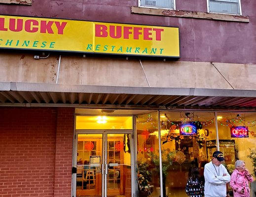 LUCKY BUFFET - Updated December 2025 - 114 S 2nd St, Knoxville, Iowa ...
