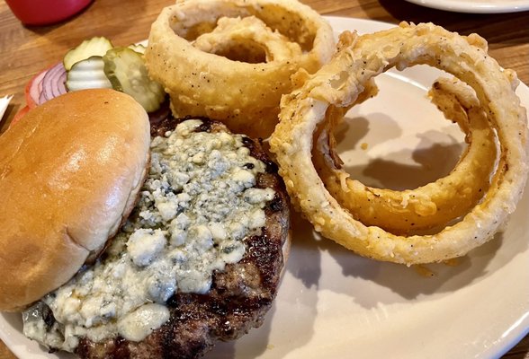 ECCO LOUNGE - 32 Photos & 51 Reviews - 703 Jefferson St, Jefferson City ...