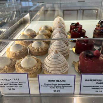 ESTELLE BAKERY & PÂTISSERIE - 1546 Photos & 692 Reviews - 2530 Arden Wy ...