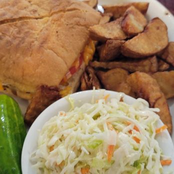 BAGEL TREE RESTAURANT - Updated August 2025 - 110 Photos & 96 Reviews ...