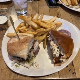 TAP SPORTS BAR AT MGM GRAND - Updated July 2025 - 942 Photos & 798 ...