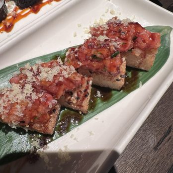 SUSHI ON POST OAK - Updated July 2024 - 368 Photos & 166 Reviews - 2027 ...