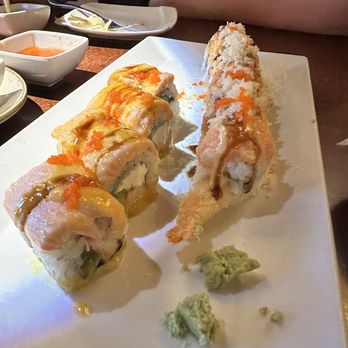 THAI SQUARE SUSHI - Updated April 2025 - 249 Photos & 221 Reviews ...